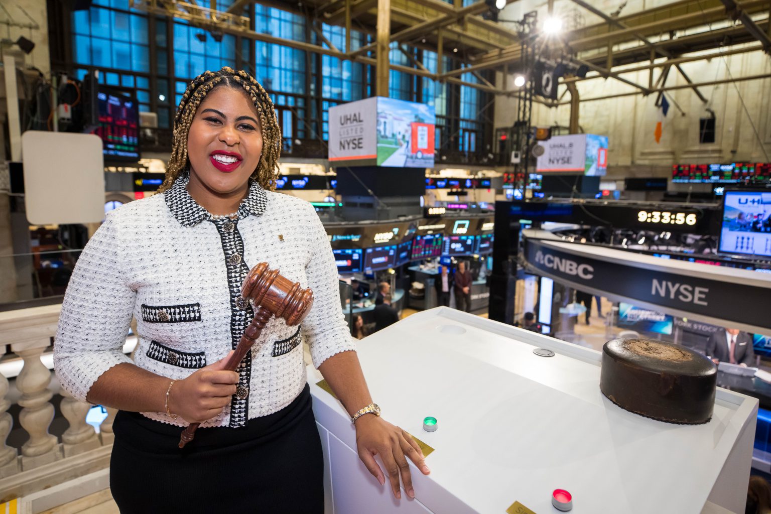 U-Haul Rings New York Stock Exchange Opening Bell | My U-Haul Story