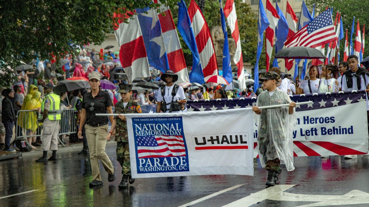 Memorial Day 2023: U-Haul Pays Respects, Serves as Parade Leader | My U ...