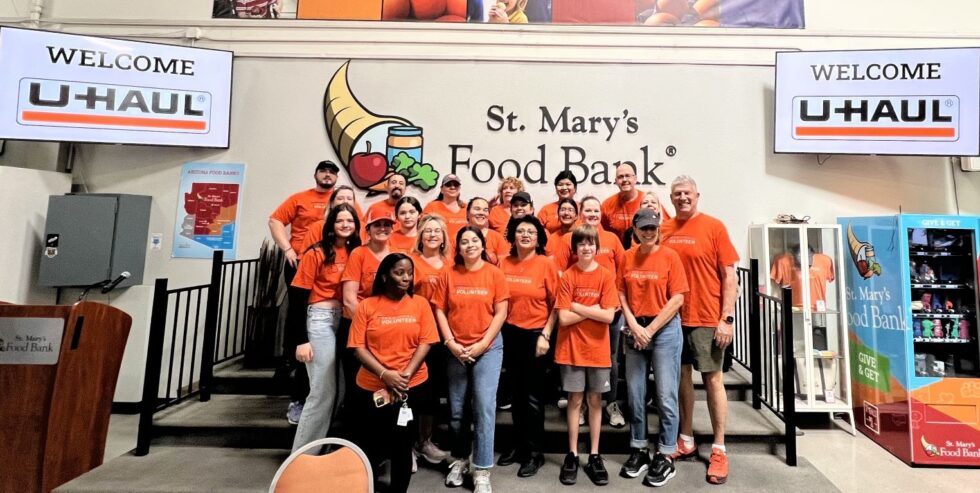 U-Haul Volunteers Pack 2,700 Emergency Food Boxes at St. Mary’s | My U-Haul Story